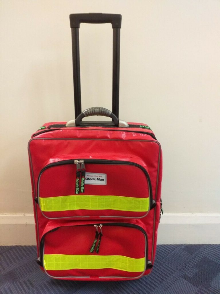 MedicMan Red Dura Wipe Down Multi-Purpose Paramedic First Aid Roller ...